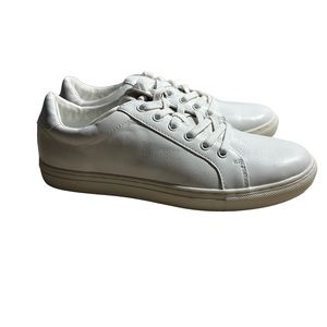 Banana Republic Factory | Shoes | Nwt Banana Republic Factory Sneakers ...